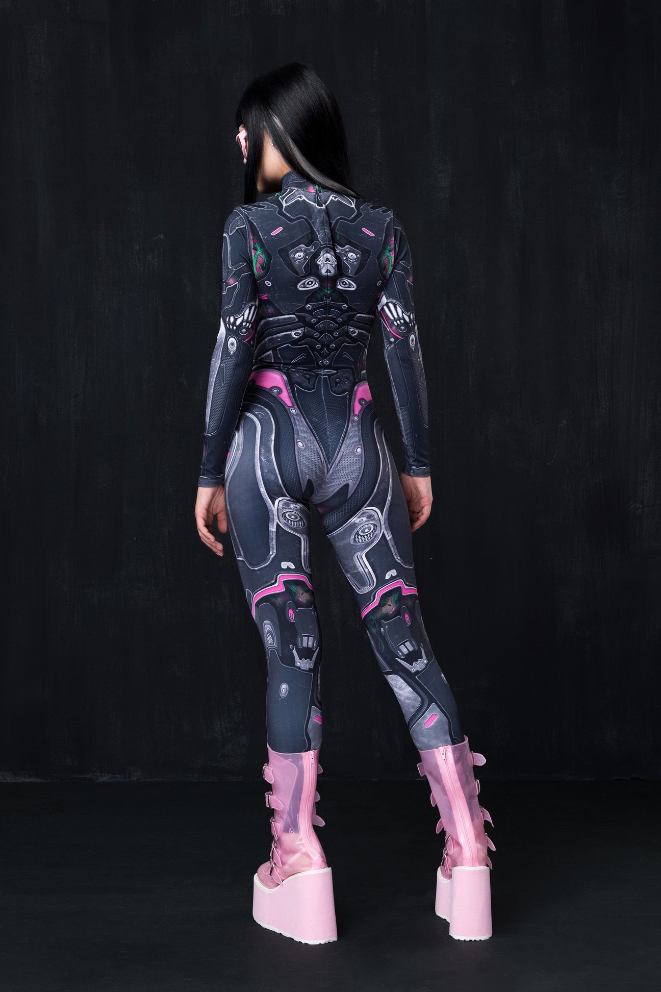 Bionic Costume – BADINKA
